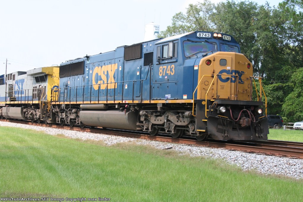 CSX 8743